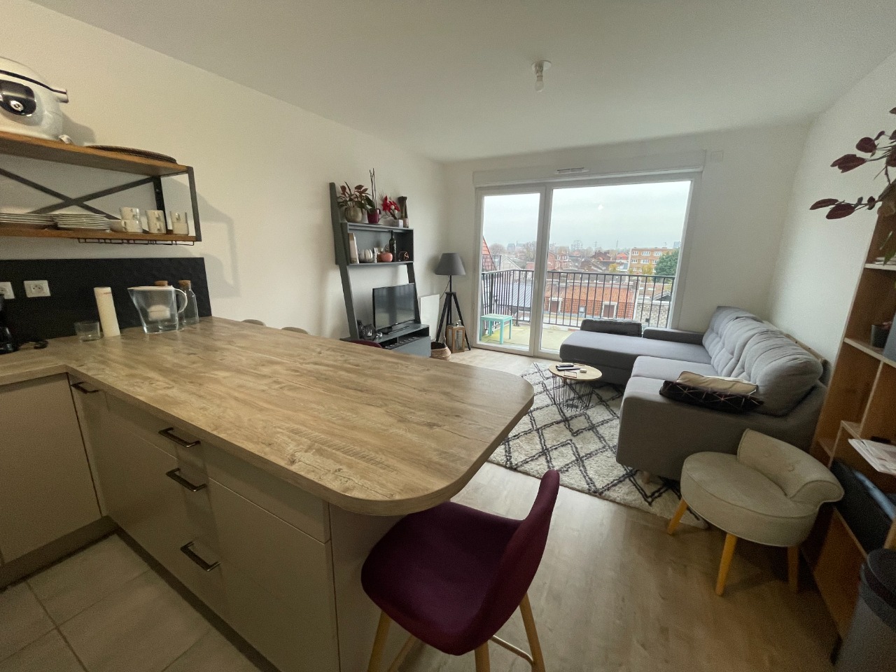 Location Appartement, AEAS-LL152 - La Madeleine - T2 meublé - Balcon ...